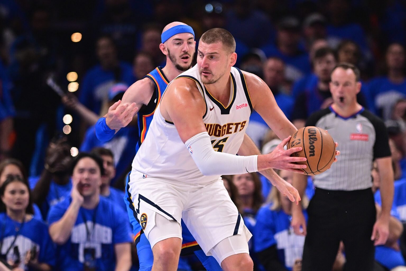 Nikola Jokic retrasa negociar su extensión: ¿Se encienden las alarmas ...
