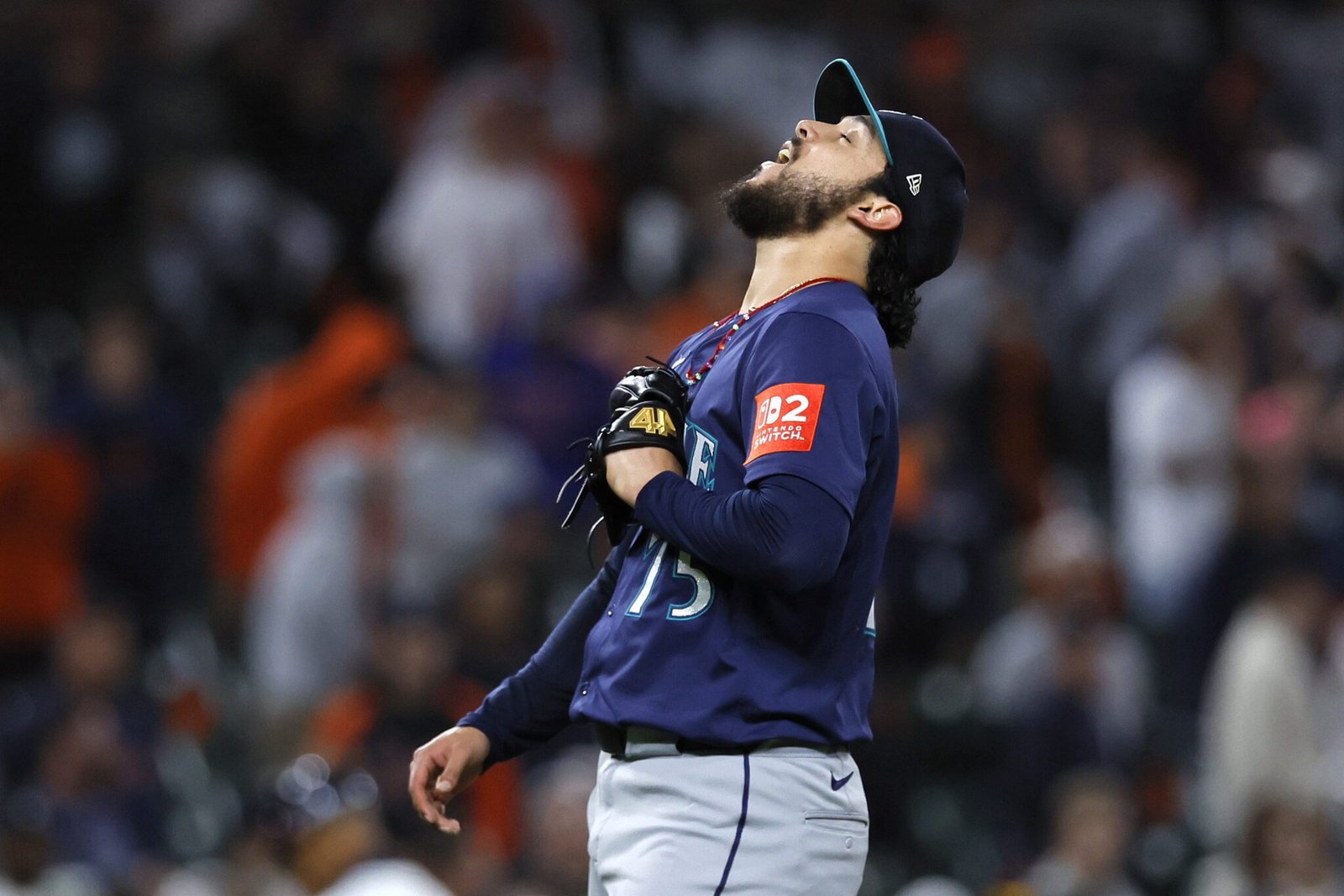 Marineros de Seattle ganan el tercero de la Serie Divisional y quedan a ...